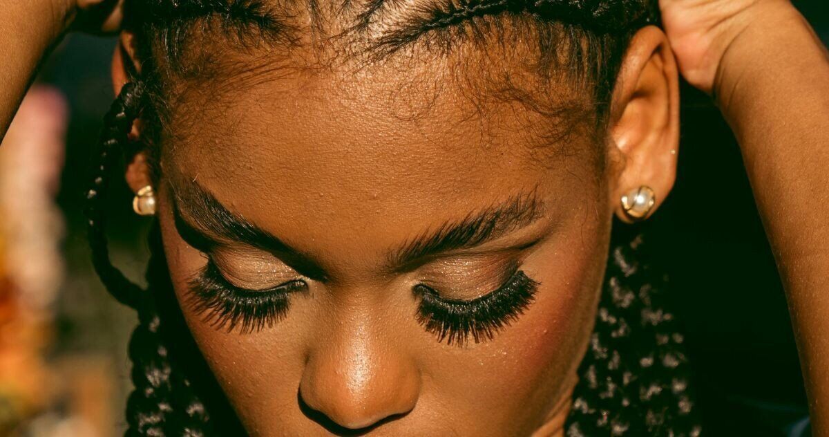 What Were Fake Eyelashes Originally Made For? - MyPressportal - Free ...