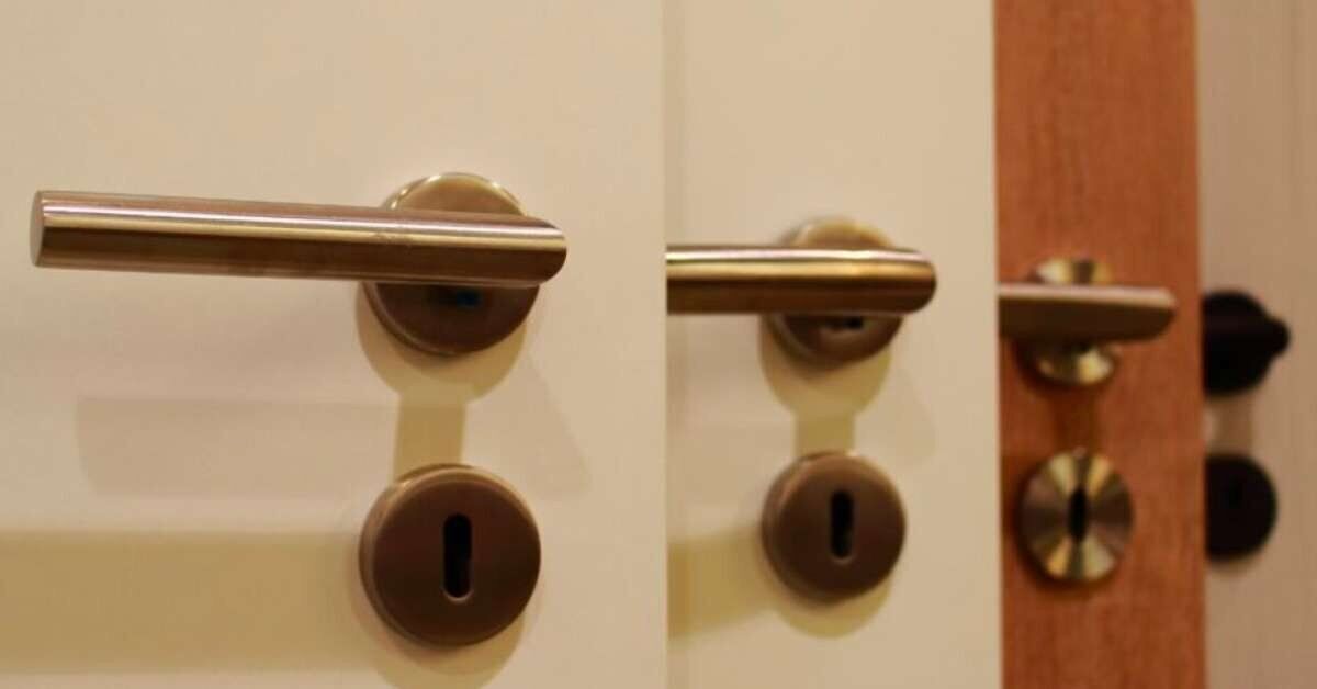 Elevate Your Entryway: Unveiling the Elegance of Front Door Handles and ...