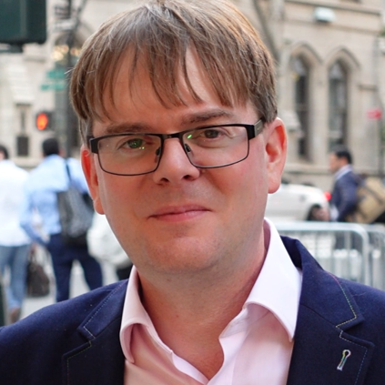 The ‘up-close’ or the ‘personal’? The two types of attention and their ...