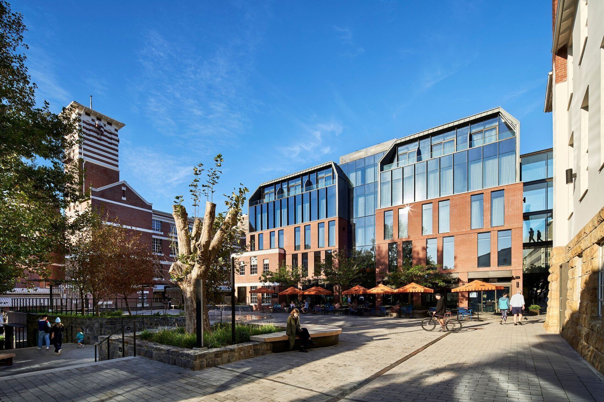 dhk Architects completes the multidisciplinary implementation of its ...