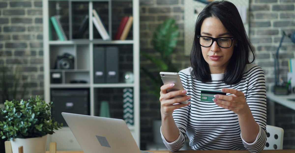 Advertising In AI Tools Triggers Debate Over User Trust And Potential ...